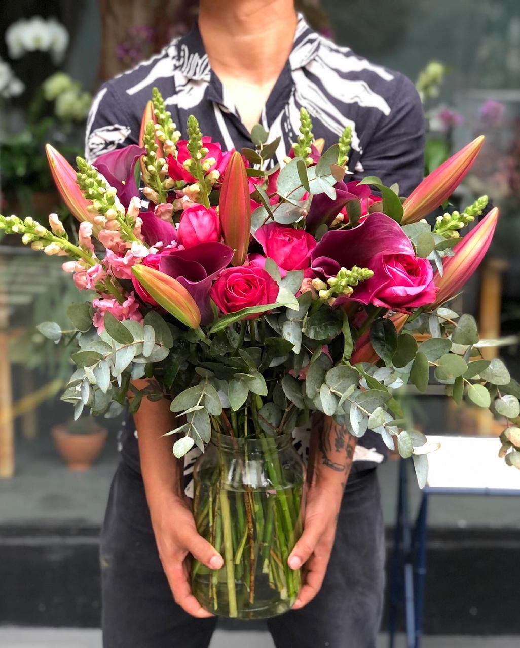 flor no pote thalita – Real Flores